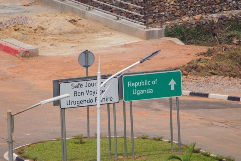 Katuna/Gatuna Border | Crossing Requirements & Tips